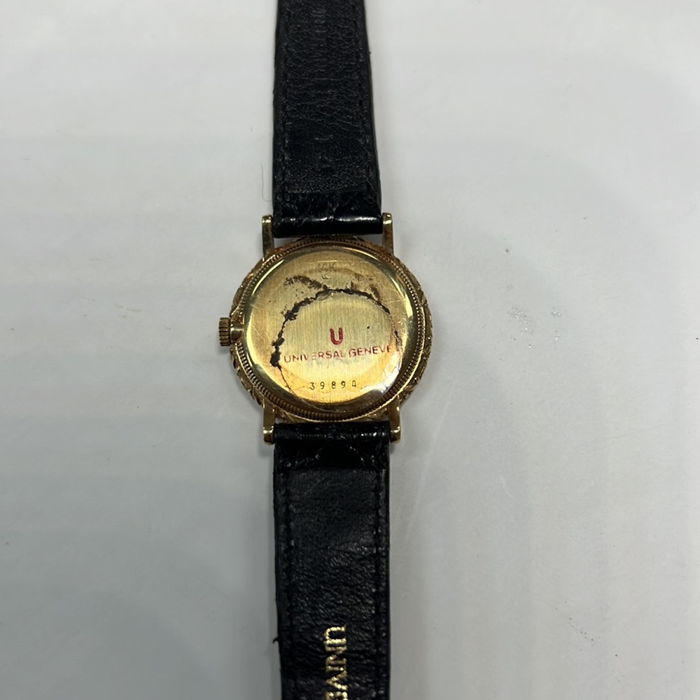Universal Geneve 14k Solid Gold Watch - Gem